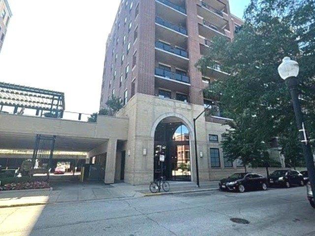 833 W 15th Pl Unit 814, Chicago, IL 60608