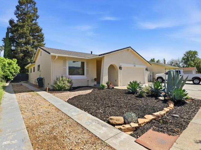 833 Welburn Ave, Gilroy, CA 95020 | MLS #ML82041 | Compass