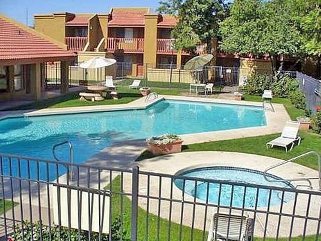 8344 N. 67th Ave. 2 Bedroom Apartment for Rent at 8344 N 67th Ave, Glendale, AZ 85302