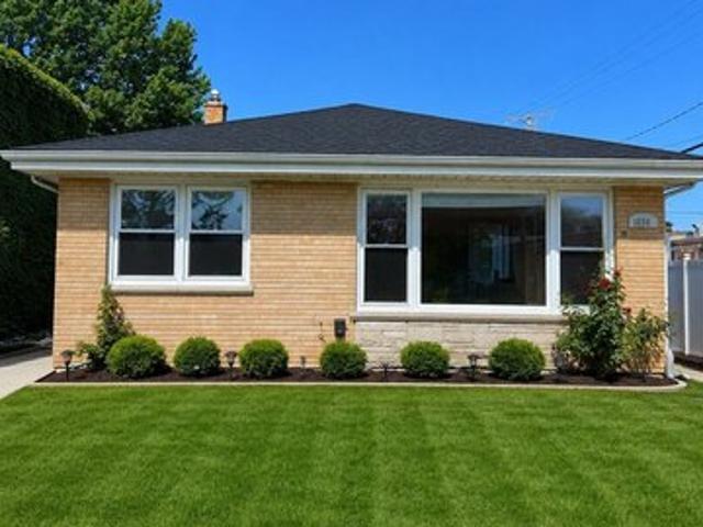 8344 Kedvale Ave, Skokie, IL 60076