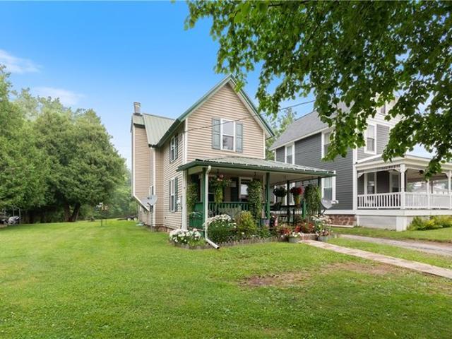 8345 Bay St, Sodus Point, NY 14555