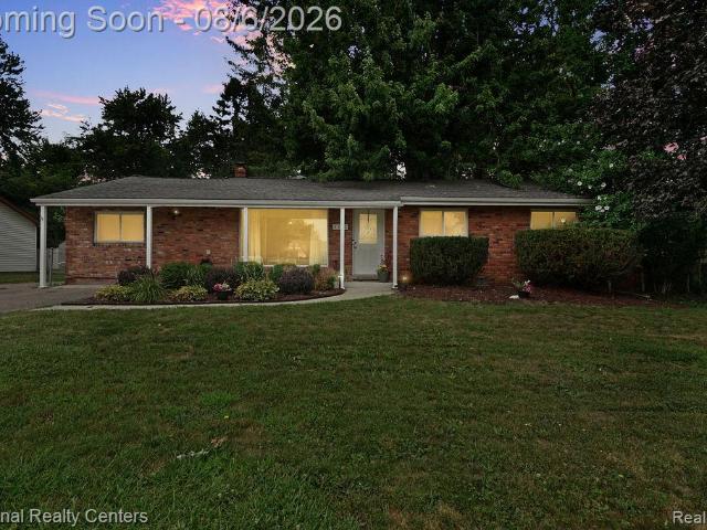 8345 21 Mile Road