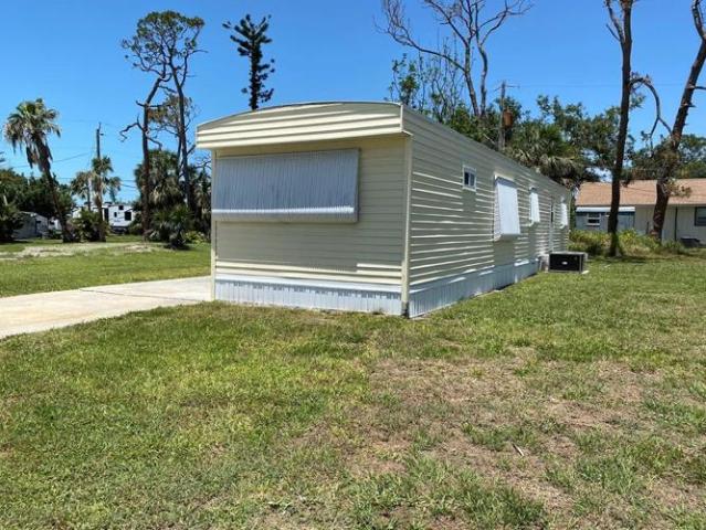 8346 Bayside Ave, Englewood, FL 34224