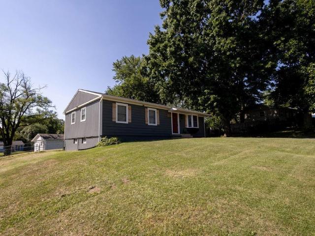 8347 Elizabeth Avenue