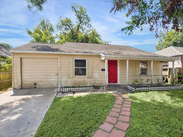 8348 Baker Dr, Houston, TX 77017