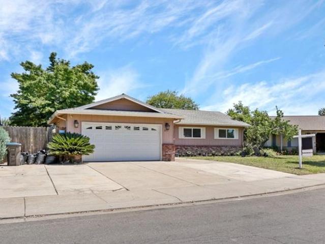 8348 Edgefield Way, Stockton, CA 95209