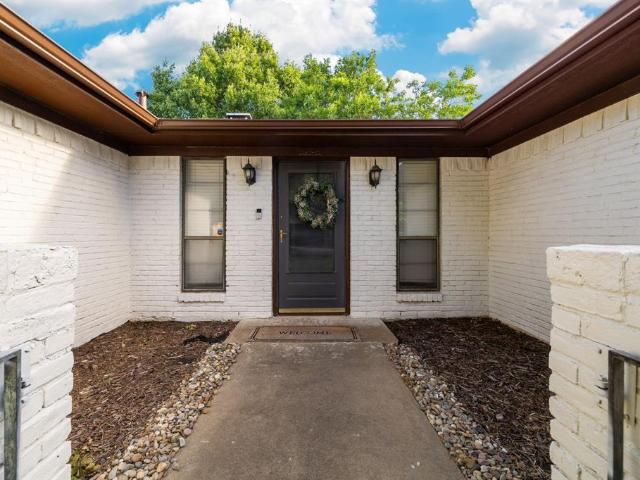8348 Hillside Drive
