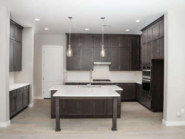 8340 E McDonald Dr Unit 1014, Scottsdale, AZ 85250