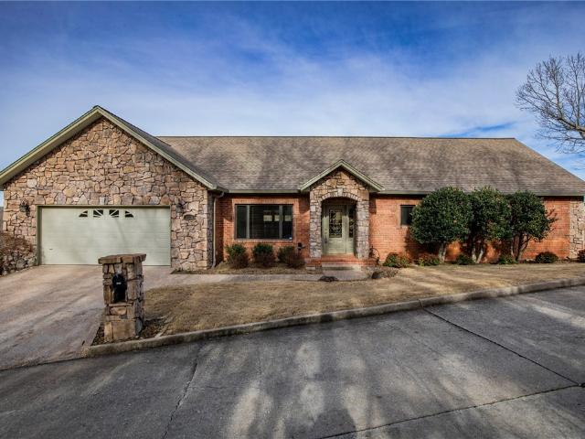 8340 Eagle Crest Drive