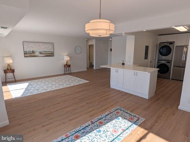8340 Greensboro Dr Unit 509, McLean, VA 22102