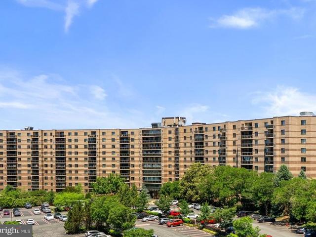 8340 Greensboro Dr Unit 625, McLean, VA 22102