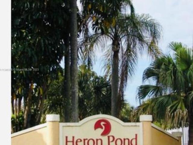 8340 3rd Ct SW #105, Pembroke Pines, FL 33025
