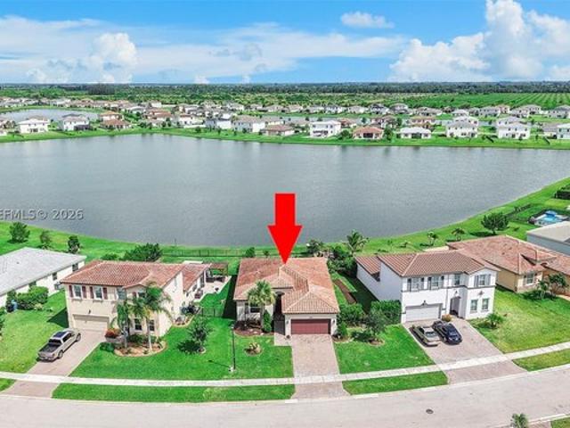 8341 NW Greenbank Cir, Port Saint Lucie, FL 34987