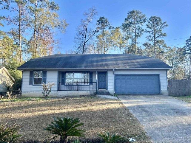 8341 Chickasaw Trl, Tallahassee, FL 32312