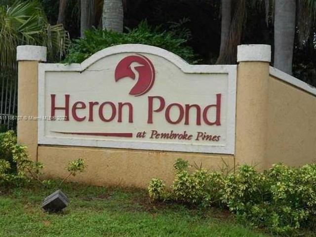 8343 SW 5th St #207 Pembroke Pines, FL 33025