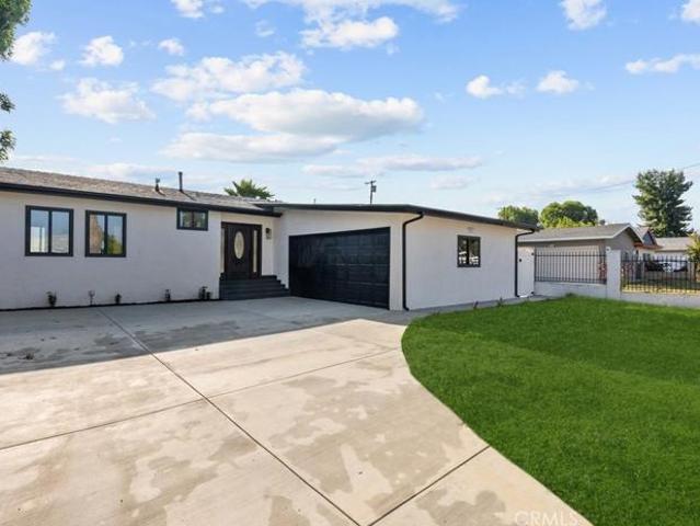 8343 Sylvia Ave, Northridge, CA 91324