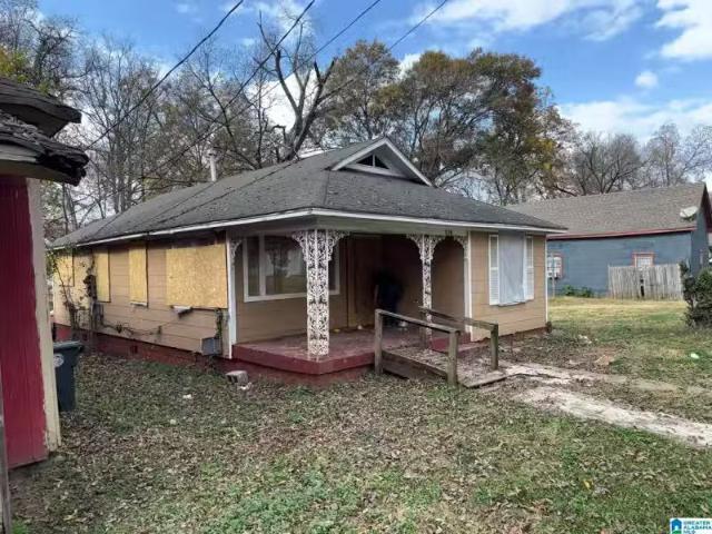 834 42ND PL N, BIRMINGHAM, AL 35212