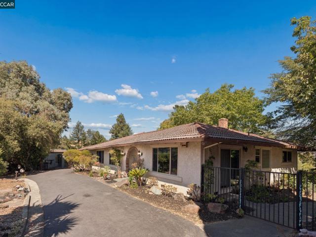 834 Carter Acres Ln