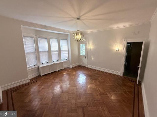 834 Centre Avenue # 1ST AND 2ND FLOOR