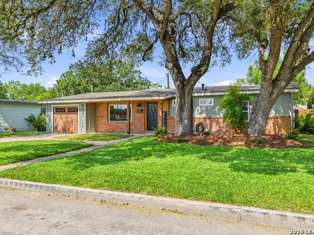 834 Chevy Chase