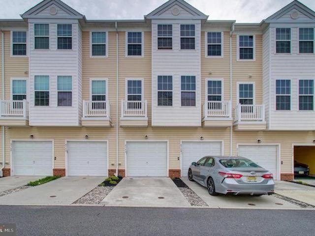 834 A S Warren St, Trenton, NJ 08611