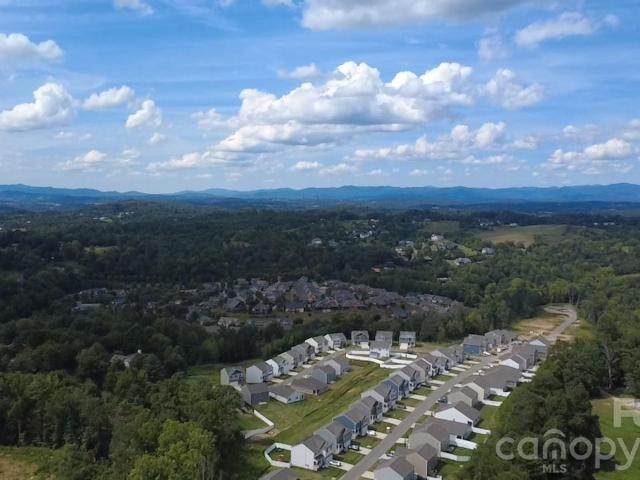 834 Adelston Ln, Asheville, NC 28804 | MLS #4328 | Compass