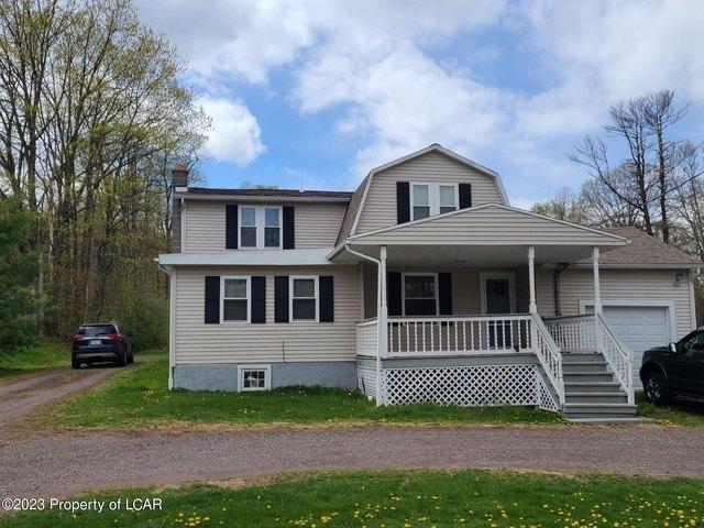 834 Demunds Rd, Dallas, PA 18612