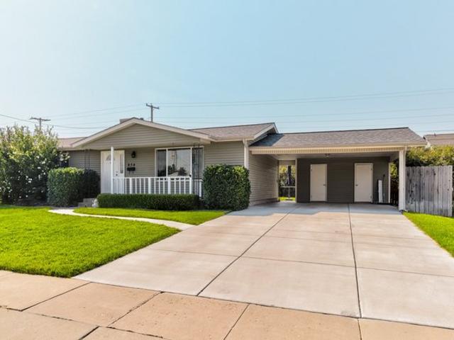 834 E Silver Shadows Dr, Murray, UT 84107