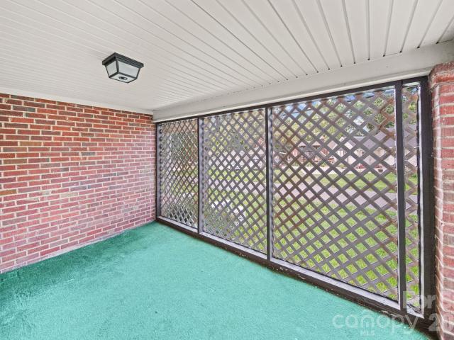 834 Murphy Street