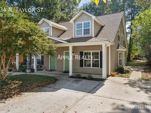 834 N. Taylor St Newly Updated Duplex! 2 Week Rent Special