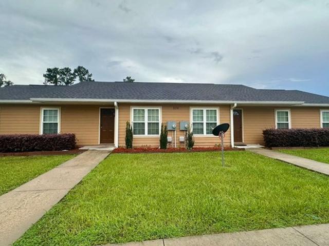 834 NE Denver St, Lake City, FL 32055