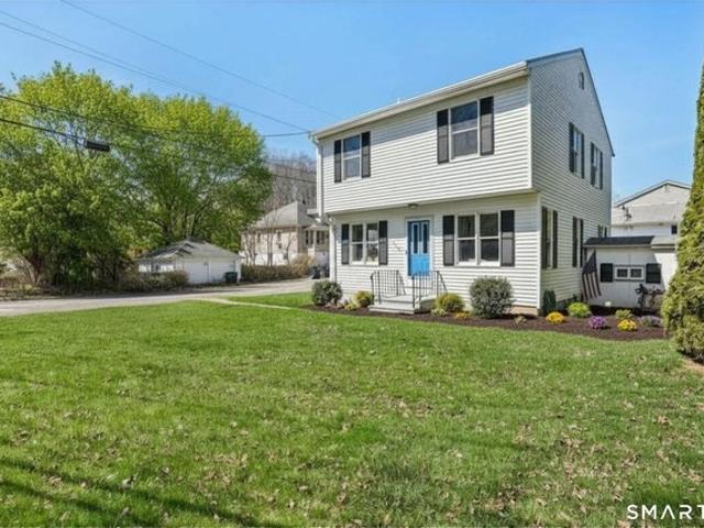 834 S Main St, Seymour, CT 06483