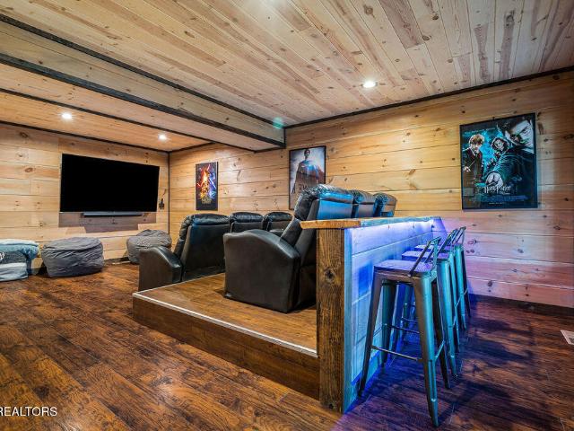 834 Pine Top Lane