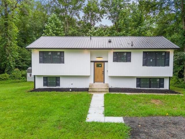 834 Willow Grove Rd, Felton, DE 19943