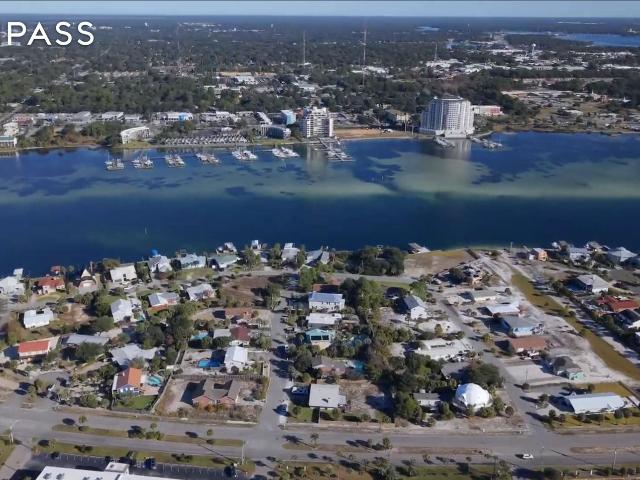 834 Tarpon Dr, Fort Walton Beach, FL
