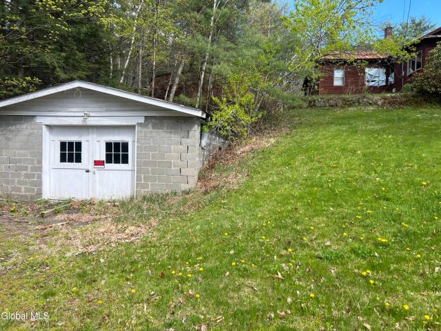 834 Truesdale Hill Road