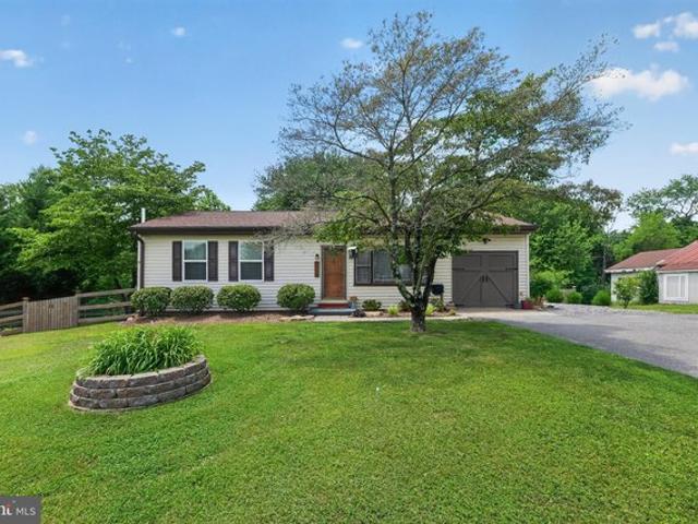 8354 Rocky Springs Rd, Frederick, MD 21702