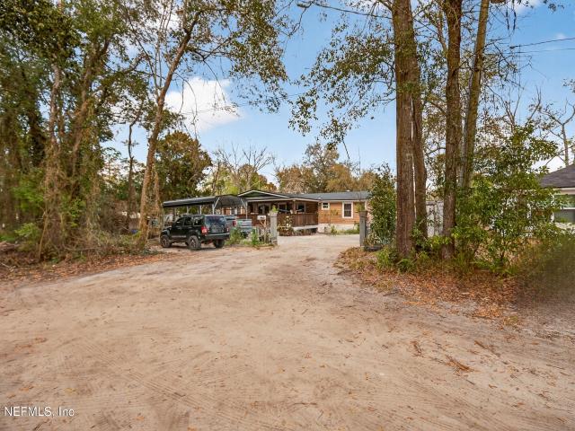 8355 Nussbaum Dr, Jacksonville, FL 32210 | MLS #2132