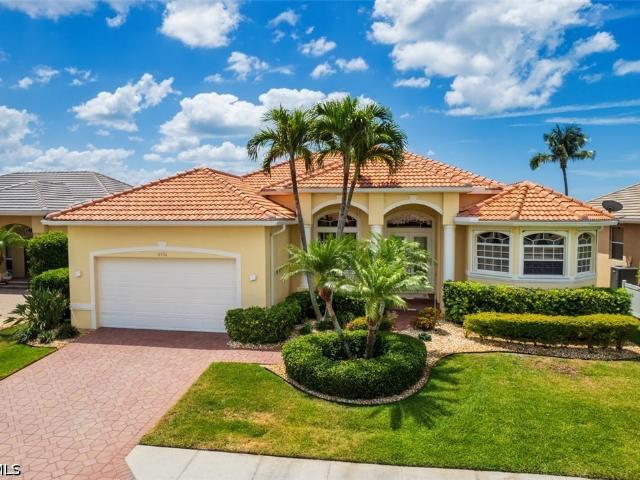 8356 Southwind Bay Cir, Fort Myers, FL 33908 | MLS #2026021