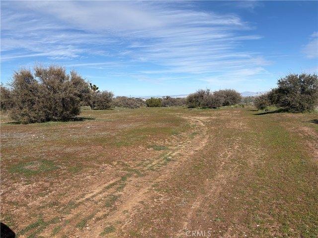 8350 Cedar, Phelan, CA 92371