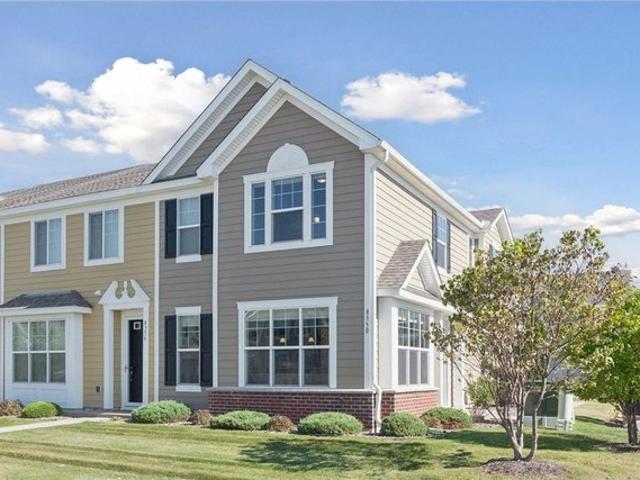 8350 Jonquil Ln N, Maple Grove, MN 55369