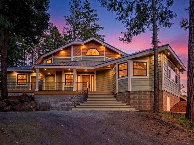 8351 Dead Indian Memorial Rd, Ashland, OR 97520
