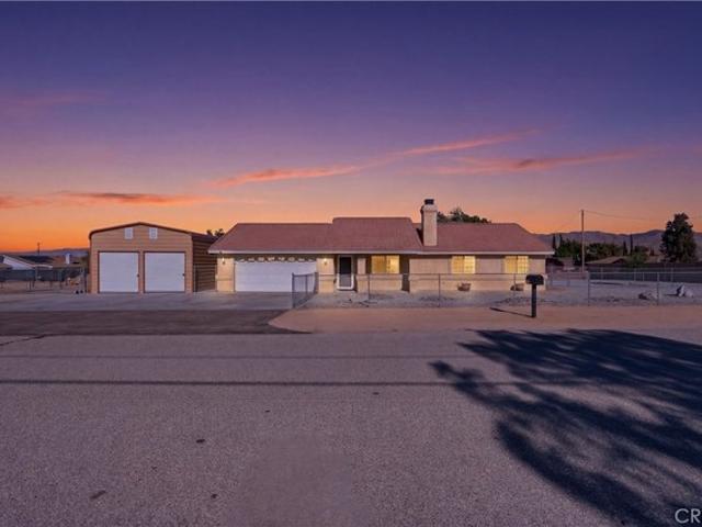 8351 Lassen Ave, Hesperia, CA 92345