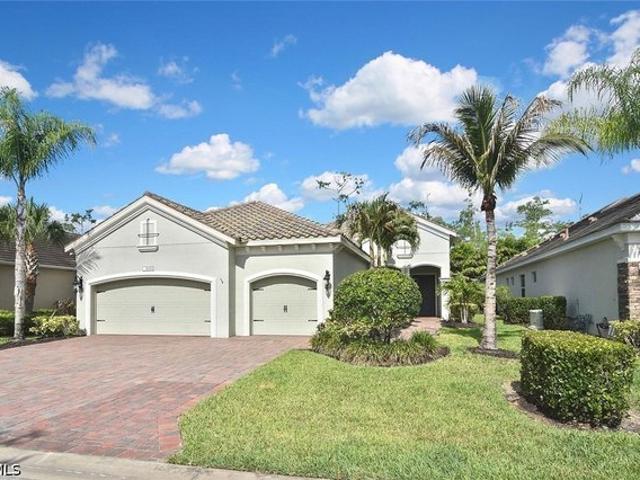 8352 Preserve Point Dr, Fort Myers, FL 33912