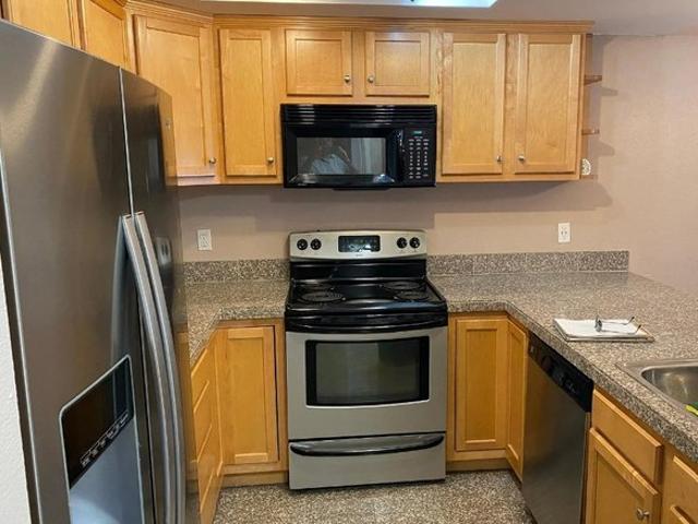 8352 Via Sonoma Unit B, San Diego, CA 92037
