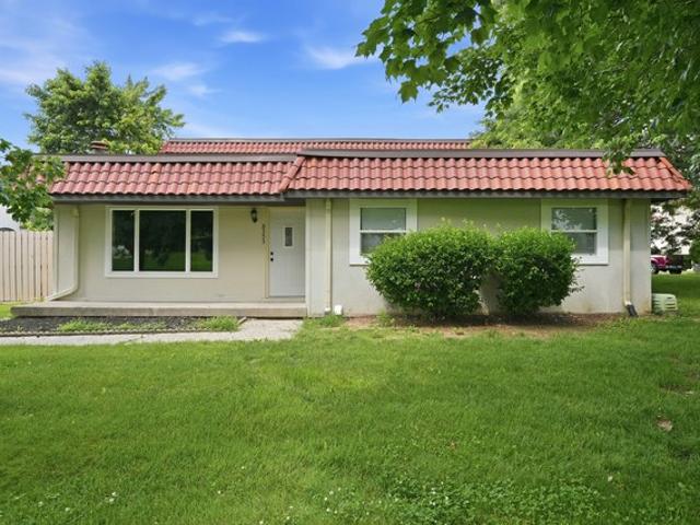 8353 Paso Del Norte Ct, Indianapolis, IN 46227