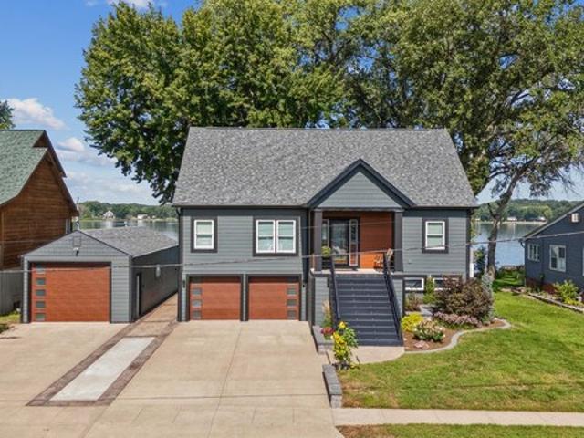 835 1st Ave, Hampton, IL 61256