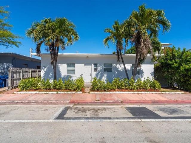 835 83rd St, Miami Beach, FL 33141