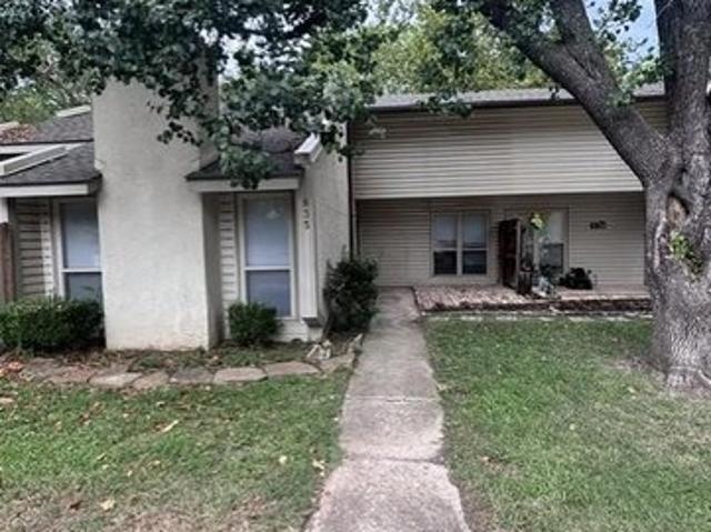 835 Cardinal Creek Blvd, Norman, OK 73072