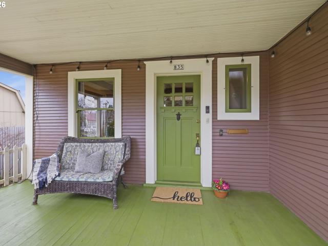 835 ash ave